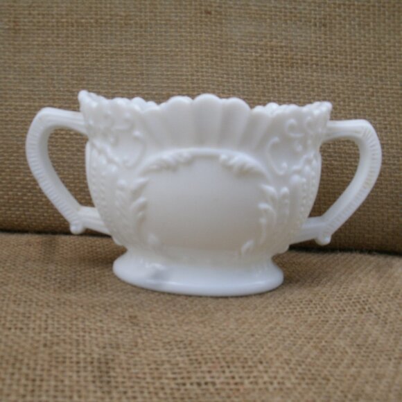 Imperial Glass Co. | Dining | Vintage Imperial Milk Glass Belknap Sugar ...